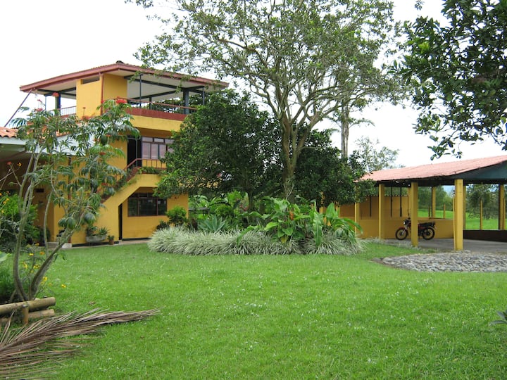 Finca Tesorito - Montenegro