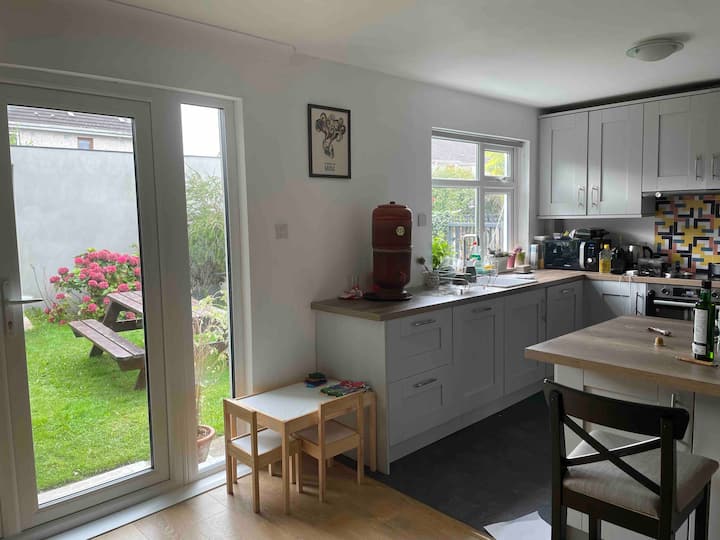 Two Bedroom House With Garden - Swords
