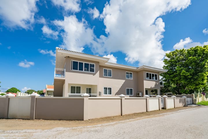 Mataki Apartment A - Curaçao