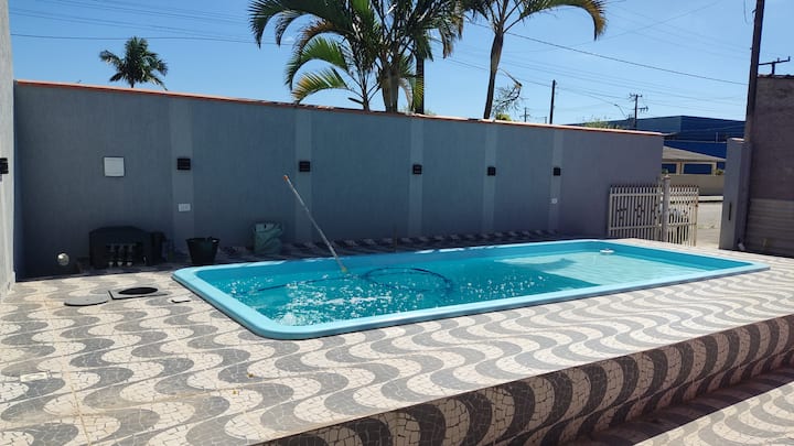 Casa Com Piscina Ao Lado Mercado Caopi - Matinhos