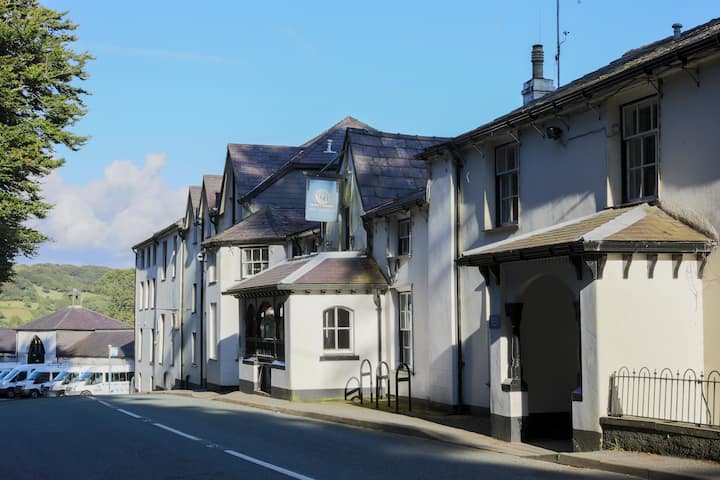 Plas Y Brenin, Twin Room - Penrhyndeudraeth