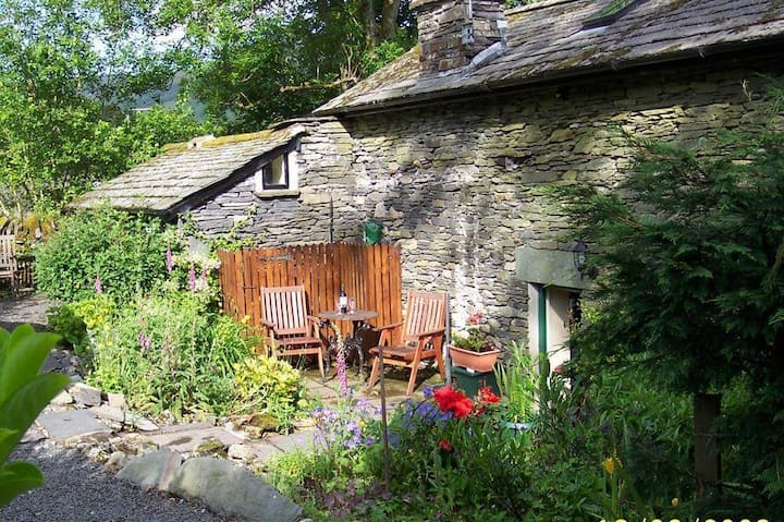 Azalea Cottage, Detached 1 Bedroom Near Ambleside - Coniston