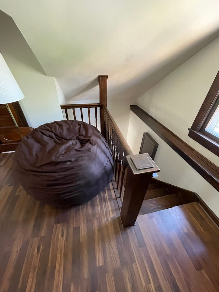 Carriage House - Bloomington, IN