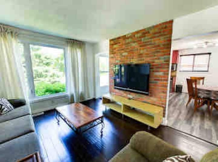 Welcome To Our Lovely Home - Gatineau