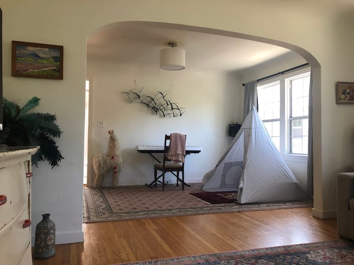 West Petaluma Bohemian Bungalow - Petaluma, CA