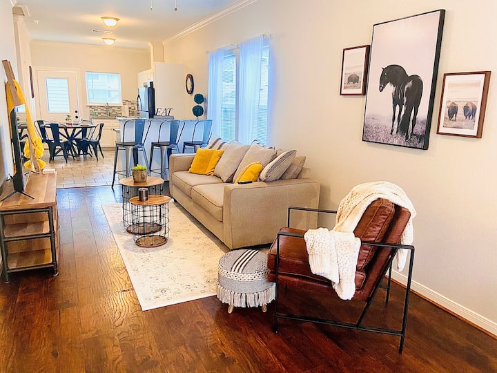*Casita De Lago, Cozy Home, Sleeps 7, Clean!* - Conroe, TX