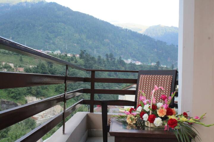 Snowclad Mountain & River View Rooms - Manali