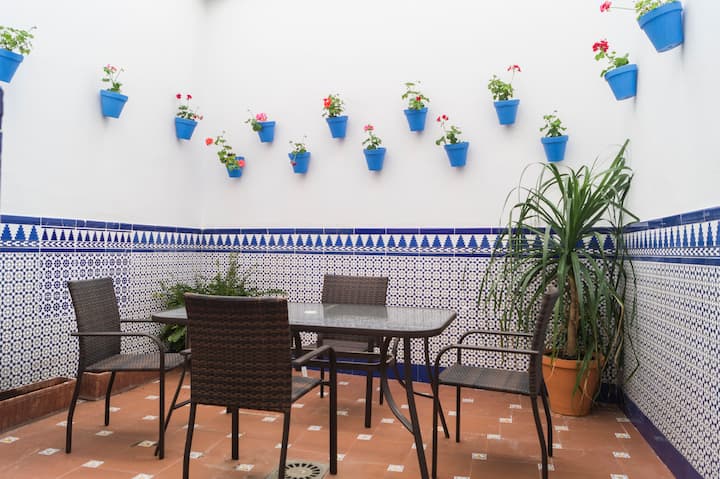 Casa F. Ruano- Patio Privado- Wifi - A/c -Parking - Cordova