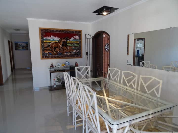 Casa Grande Alto Padrao C/piscina E Area Gourmet - Guarujá