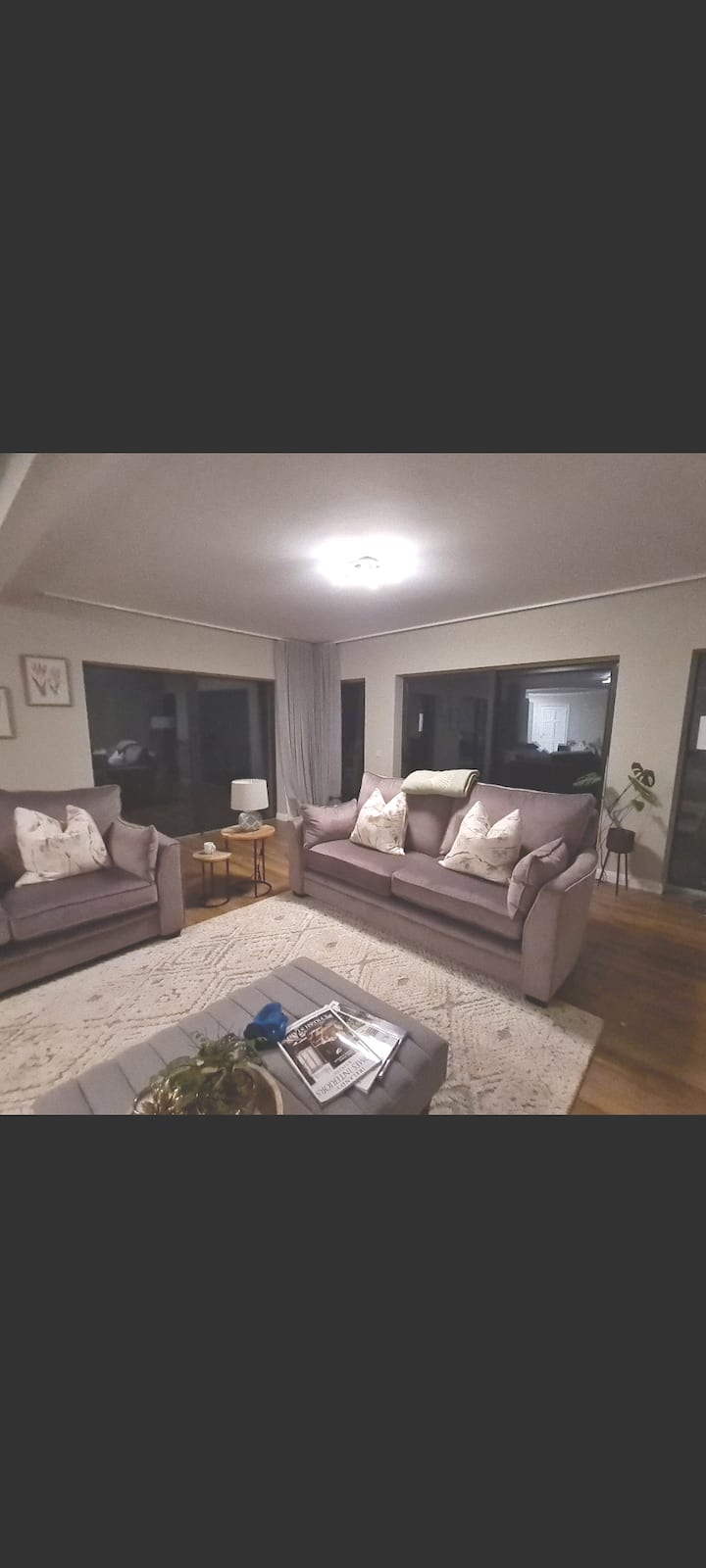 Country House - Knock