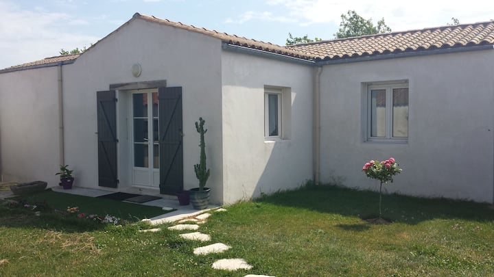 Maison 55 M2 Proche De La Mer Et De La Rochelle - Lagord