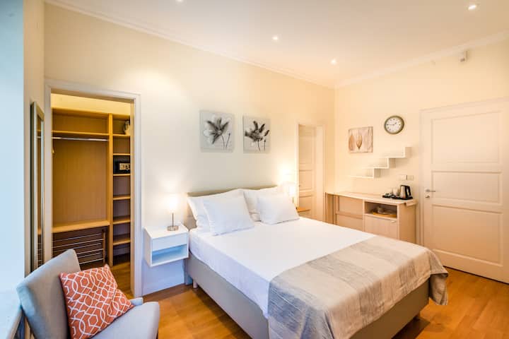 Charming Room In Historic Villa With Heated Pool - Ragusa