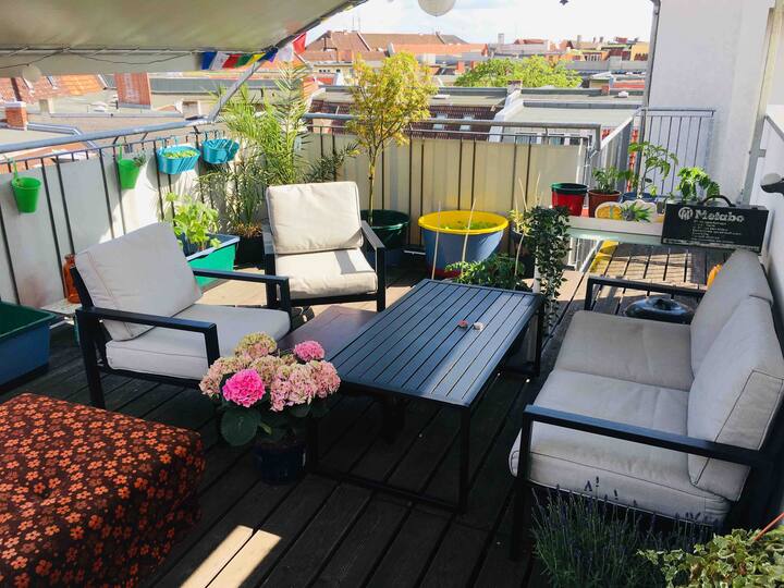 Maisonette Apartment With A Rooftop Terrasse - Berlin