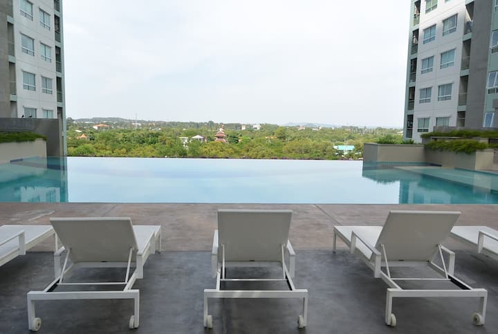 Lpn Jomtien Pattaya Beachfront Wifi 5min Beach 1br - Pattaya