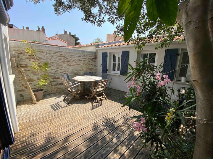 Agréable Maison De Ville Avec Patio - Les Sables-d'Olonne