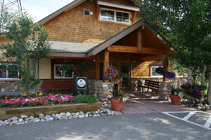 Swan Mountain Resort - Colorado