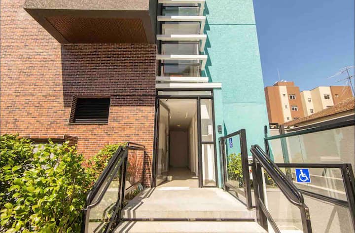 Todo Novo E Bem Localizado! - Curitiba