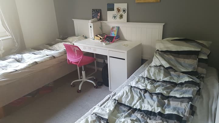 Beautiful Room In A Quiet Area 15 Min From Centre - Gothenburg