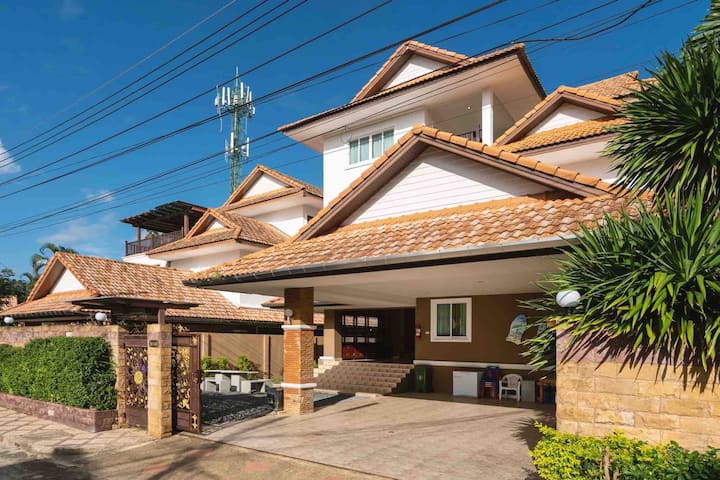 5br Villa For Family & Friends –Pool+free Ride中文接待 - プーケット