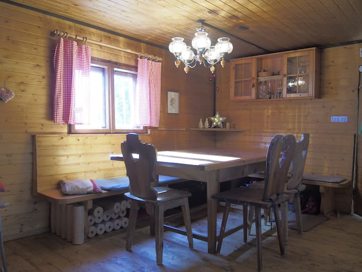 Urige Kleine Berghütte "Opa's Hütte" Gerlitzen - Gerlitzen