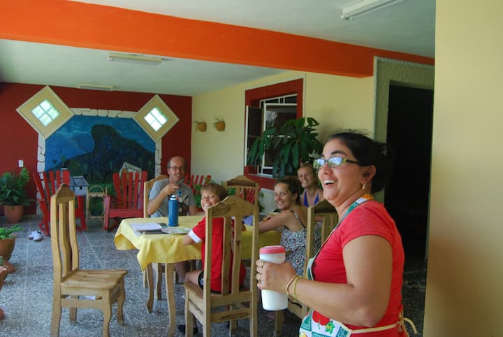 Villa Doctora Anara Y Didier 2 Hab Con Generador - Viñales