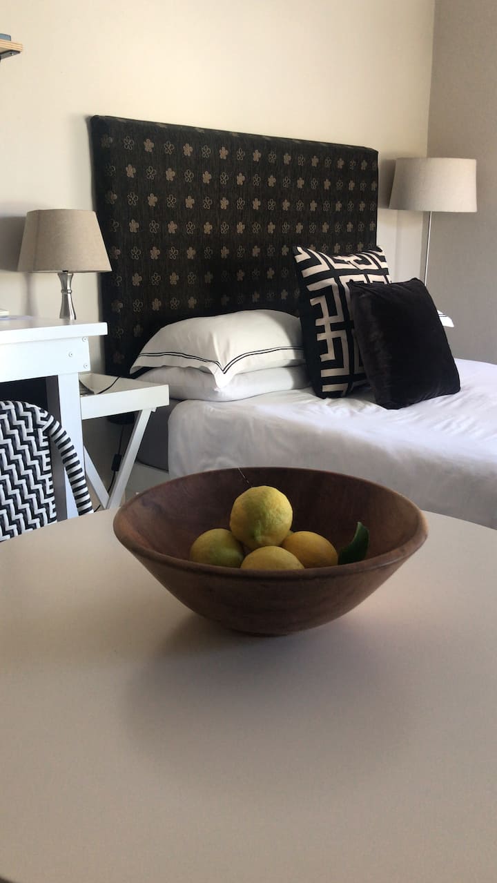 110 Main Self Catering 1 - Paarl