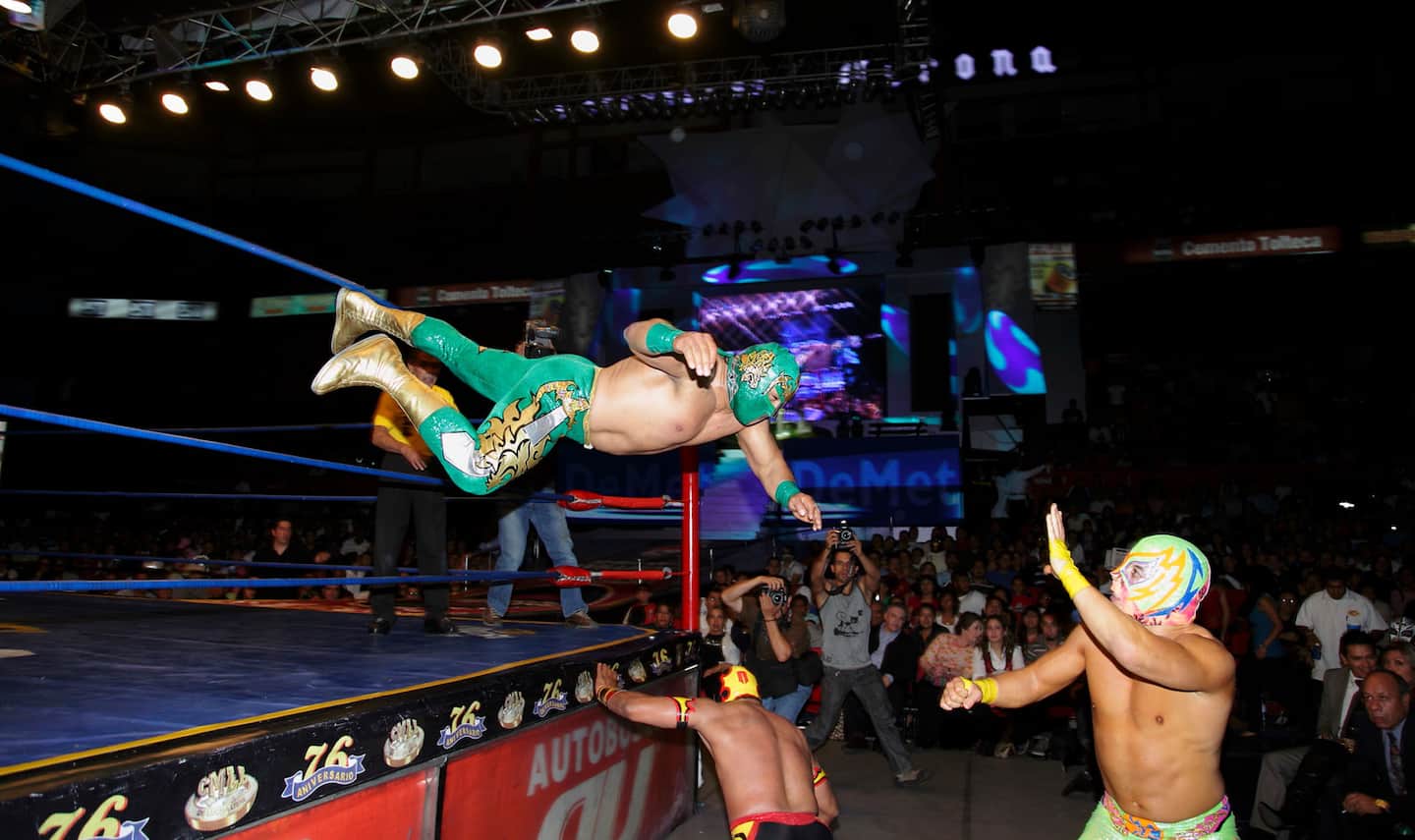 The 11 Best Mexico City Lucha Libre Tours (Including VIP Tours With ...