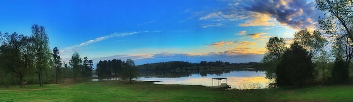 The Lodge At 6 Mile Lake - Lake Frierson State Park, Jonesboro