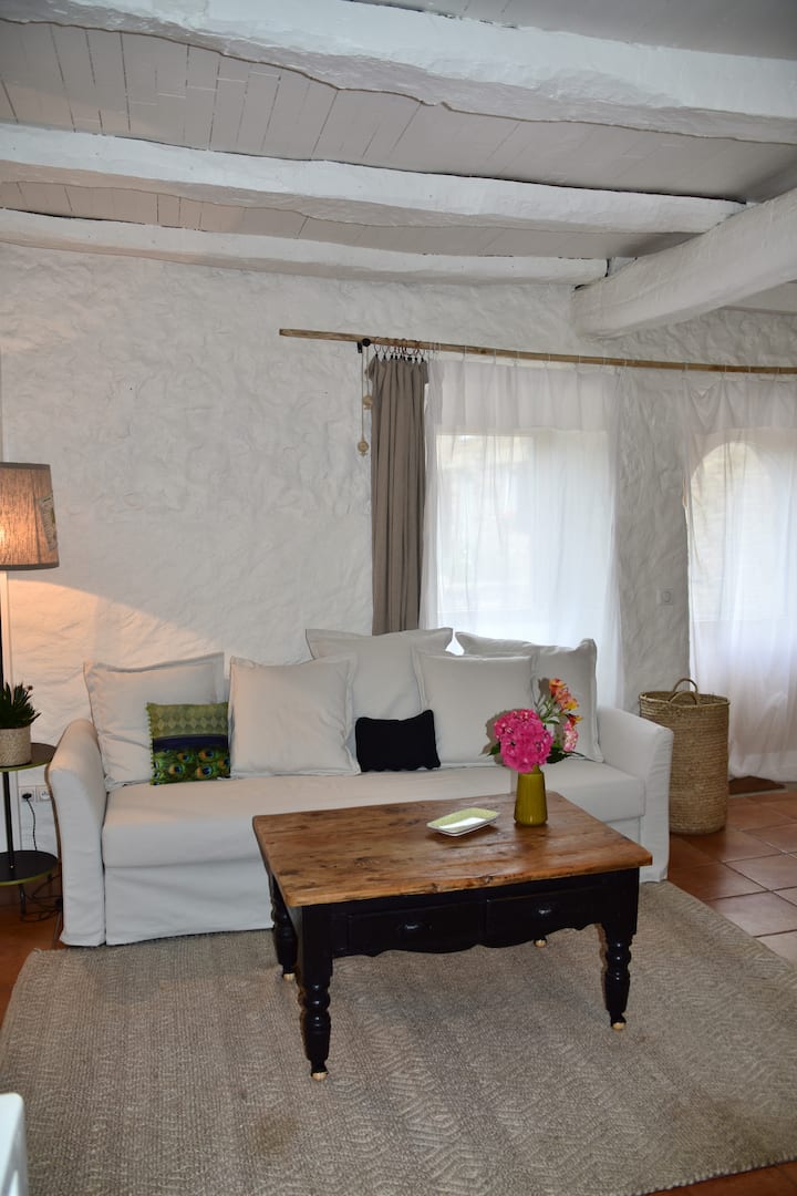 Chaumière A 7 Minutes Des Plages, Proche Marais - Plage de Mesquer (Sorlock)