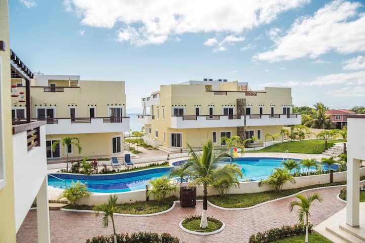 Roatán Vacation Rentals | Villa and Apartment Rentals | Airbnb