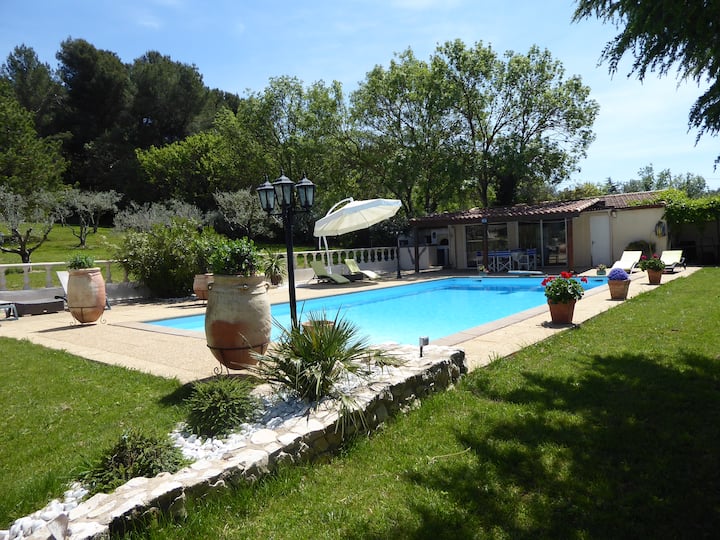 Superb T3 "L'oliveraie" With Terrace - Private Pool - In The Heart Of The Pine Forest - Aix-en-Provence