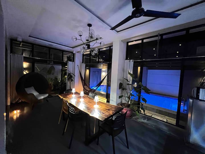 2 Bedrm Private Pool W/loft - Quezon City