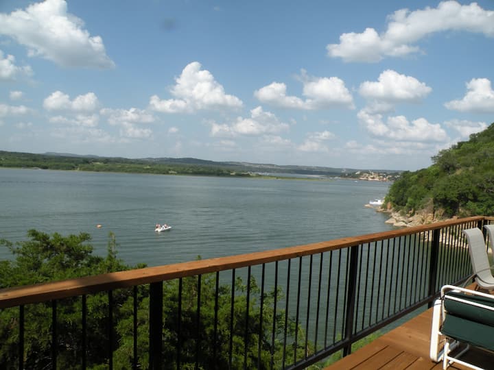 Lake Travis Rental - Spicewood, TX
