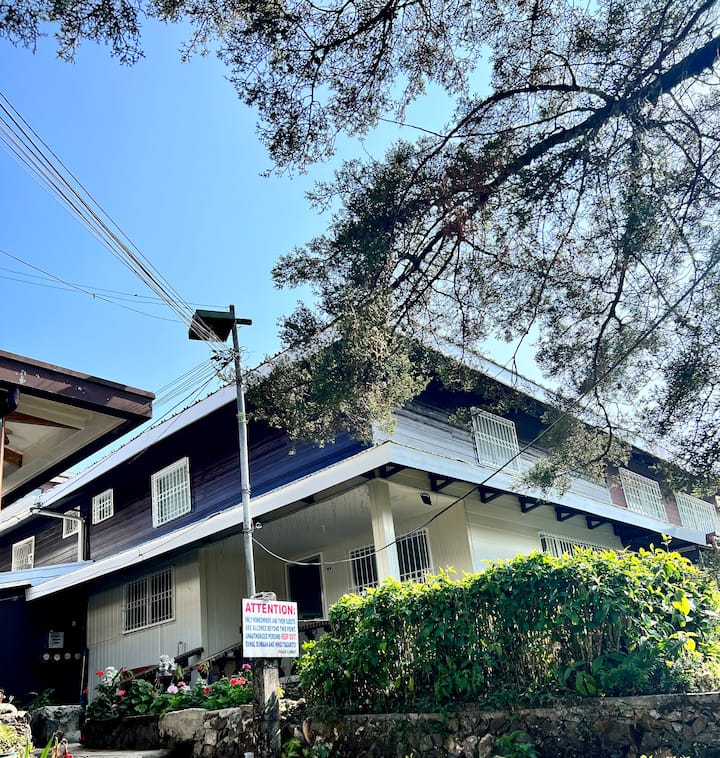 Classic, Cozy House For Transient In Baguio City 2 - Baguio