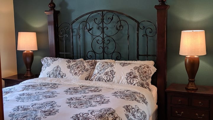 Village 1br Retreat☆ Grand Sierra Lodge - Mammoth Lakes, CA