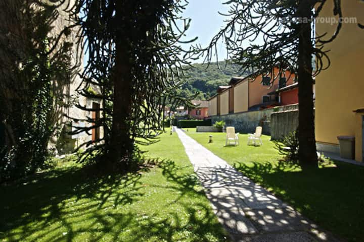 Cortile Medievale A5 Top Floor Central Flat - Cannobio