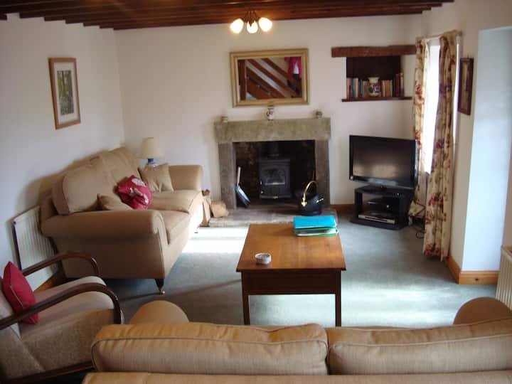 Butterfield Cottage, Tideswell, Peak District - Tideswell