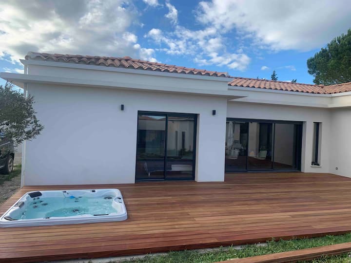 Villa 140m2 Lumineuse Avec Spa - Salon-de-Provence