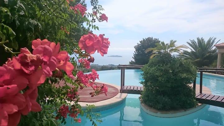 Splendide Villa " Le Faré" Piscine, Tennis 15pax - Cuges-les-Pins