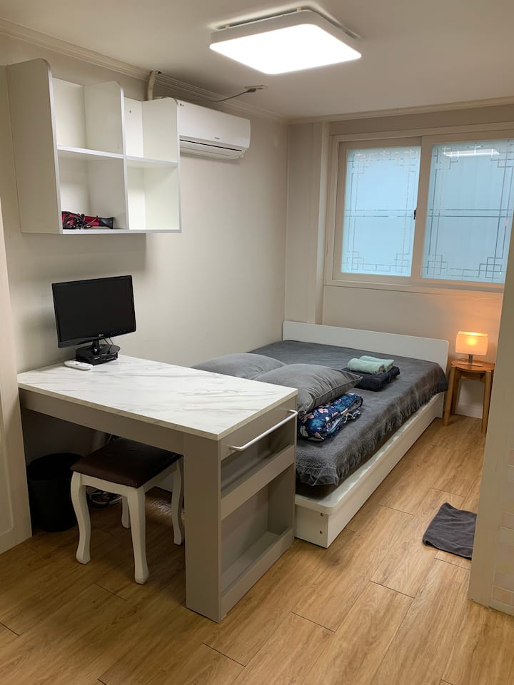 [Cozy House]@hongdae, Yeonnamdong - South Korea