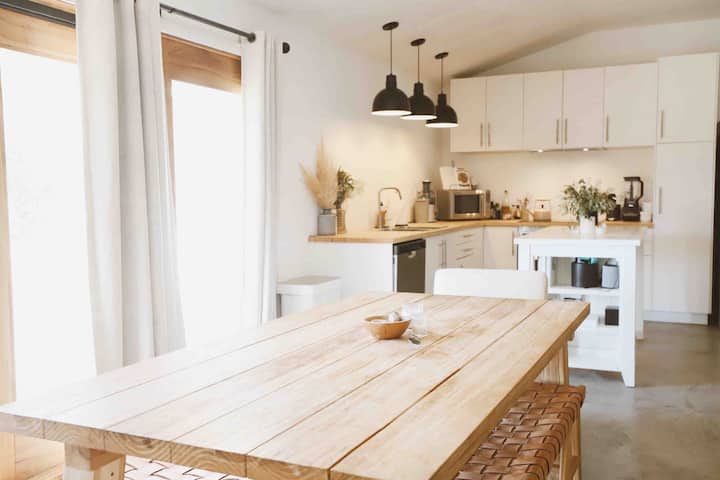The Malibu Farmhouse - Broad Beach, CA