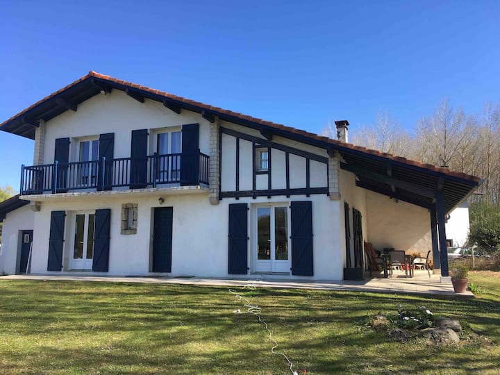 Le Calme Aux Portes De Bayonne - バイヨンヌ