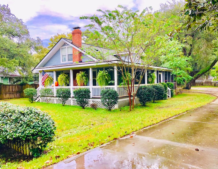 Treehouse Cottage | Folly 15 Min & King St 10 Mins - Charleston, SC