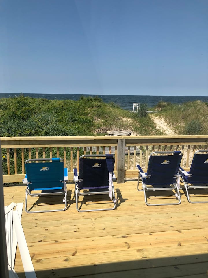 Beachfront - Beach Front, Pet Friendly, Wi-fi - Virginia Beach, VA