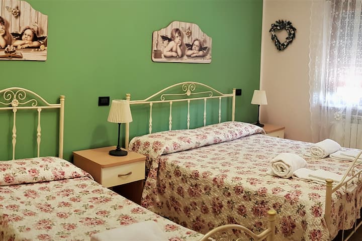 Glamour Bed & Breakfast - Rose