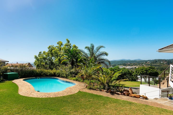 Knysna Cozy Hill Guest House With Magnificent View - Knysna