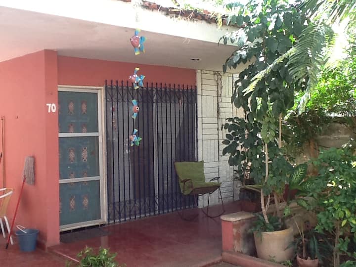 1.5 - Rm. Apt. With Everything/mit Allem - Mérida