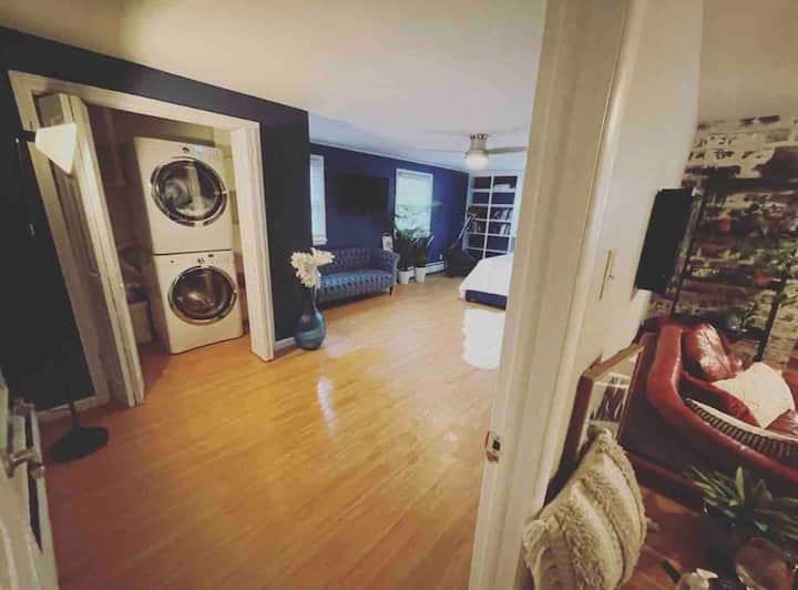 Charming Resort Style Home+heated Pool/jacuzzi - Clinton, MD