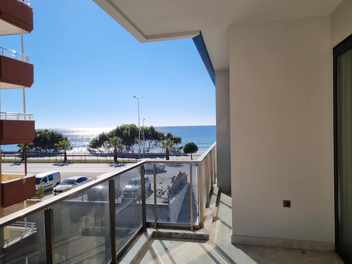 Новая квартира люкс 2+1 на первой линии от моря - Mahmutlar