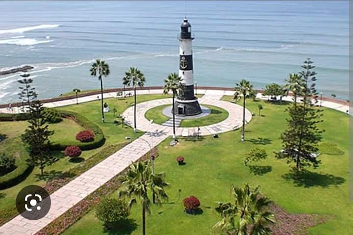 Habitación En Miraflores Para 1 O 2 Pers. - Lima